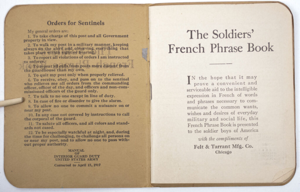 (USA) WWI The soldiers French Phrase Book (1917)