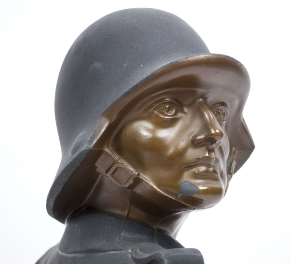 German WWII Soldiers Bust