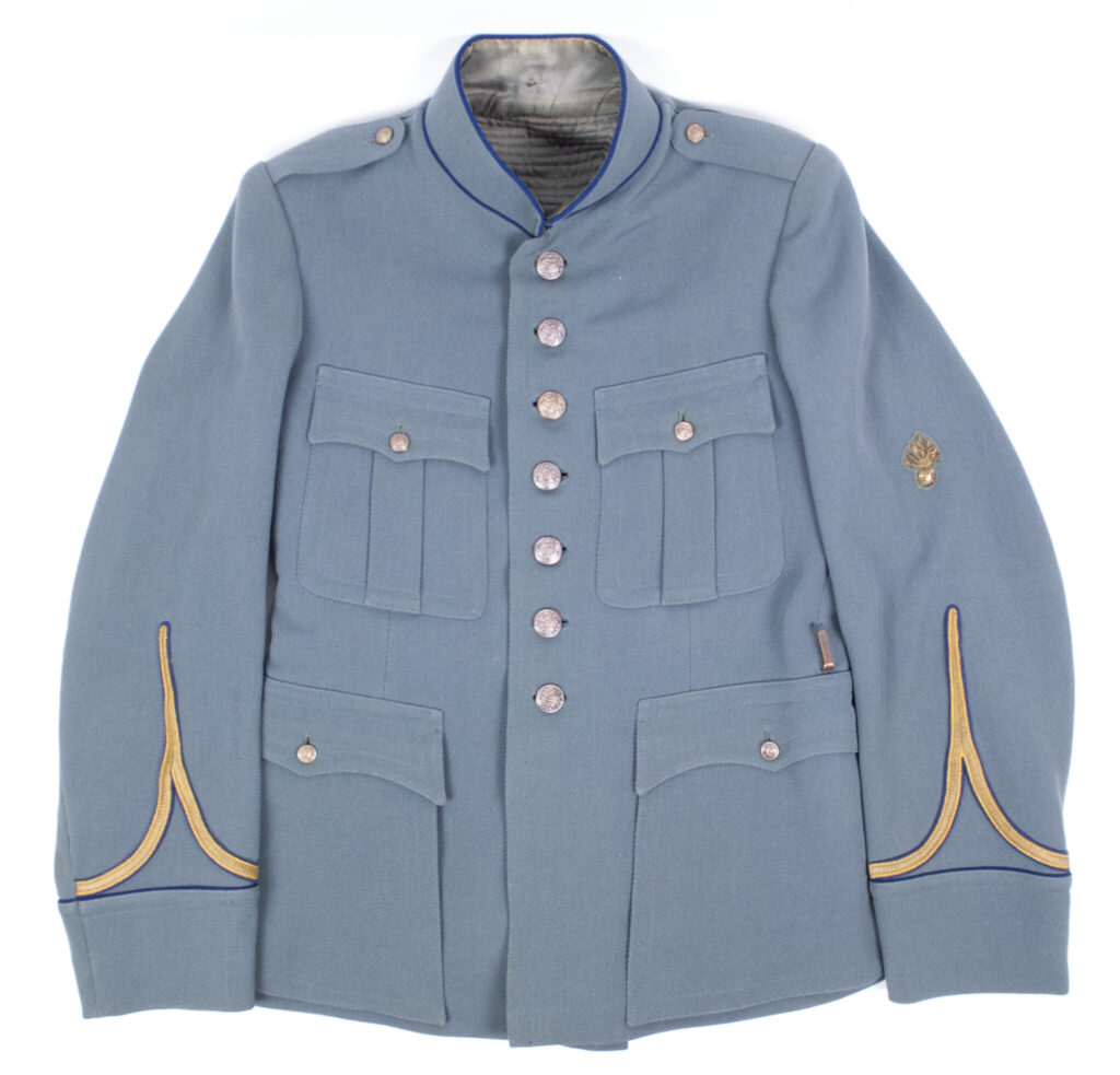 Dutch Army before 1940 uniform set: tunic, breeches and sidecap
