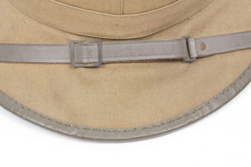 Wehrmacht (Heer) first model Tropenhelm / Tropical pith helmet (1942)