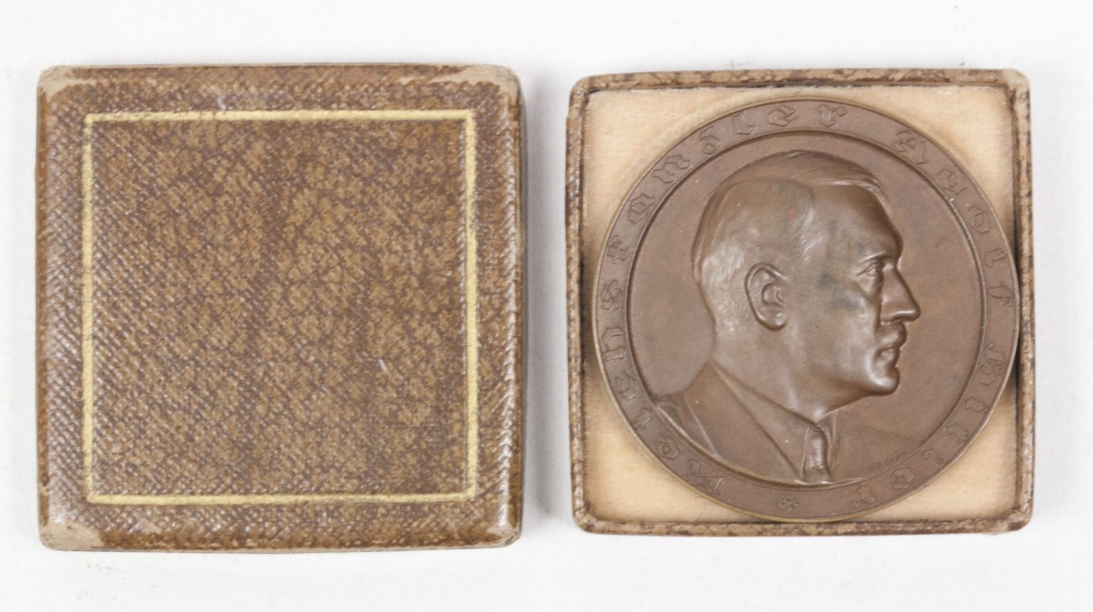 Cased non portable plaque Reichskanzler Adolf Hitler “Ein Volk, Ein ...