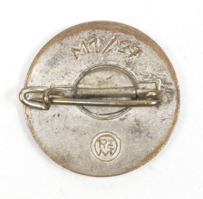 NSDAP Parteiabzeichen (RZM M1/27 Ernst L. Müller)