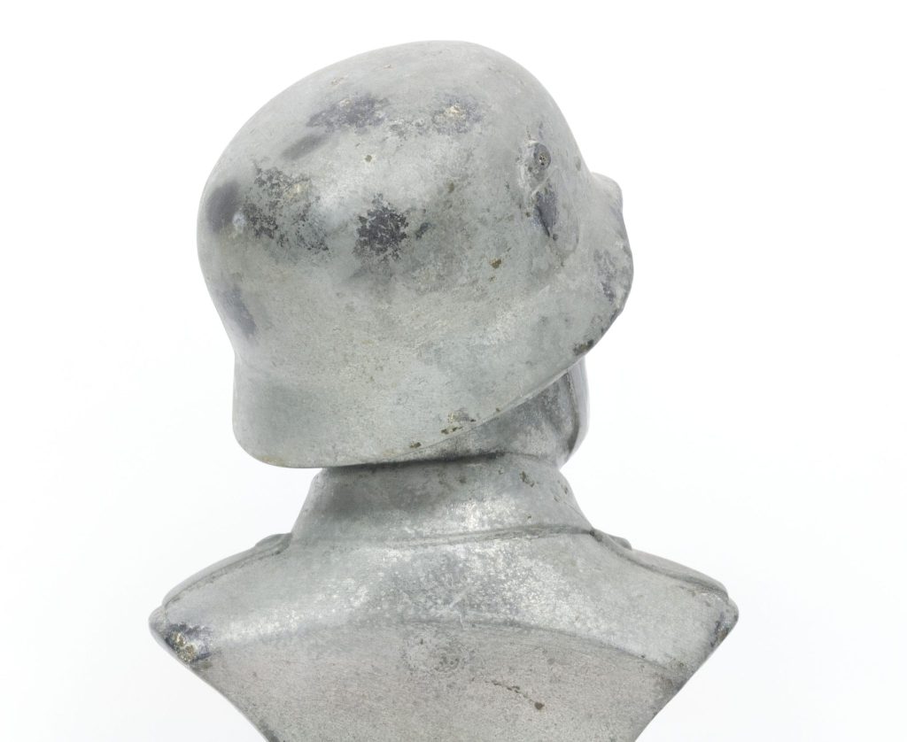 German World War II Soldiersbust (size 22 centimeters) by Otto Schmidt ...