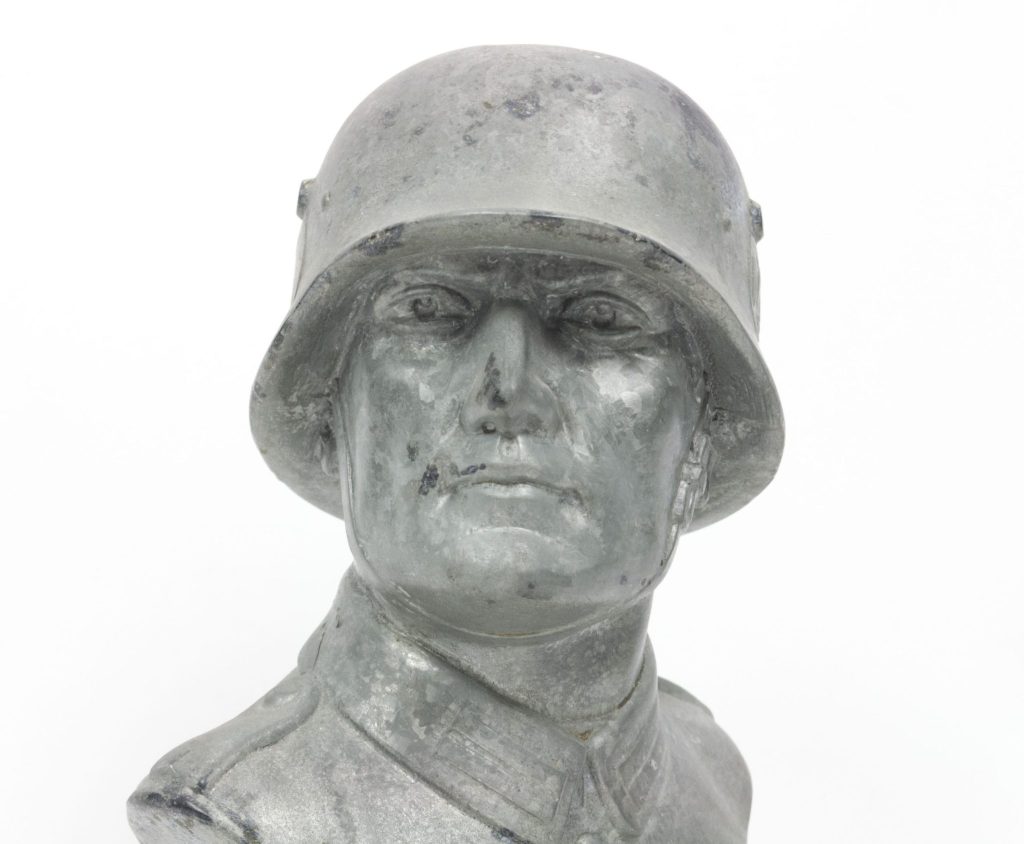 German World War II Soldiersbust (size 22 centimeters) by Otto Schmidt ...