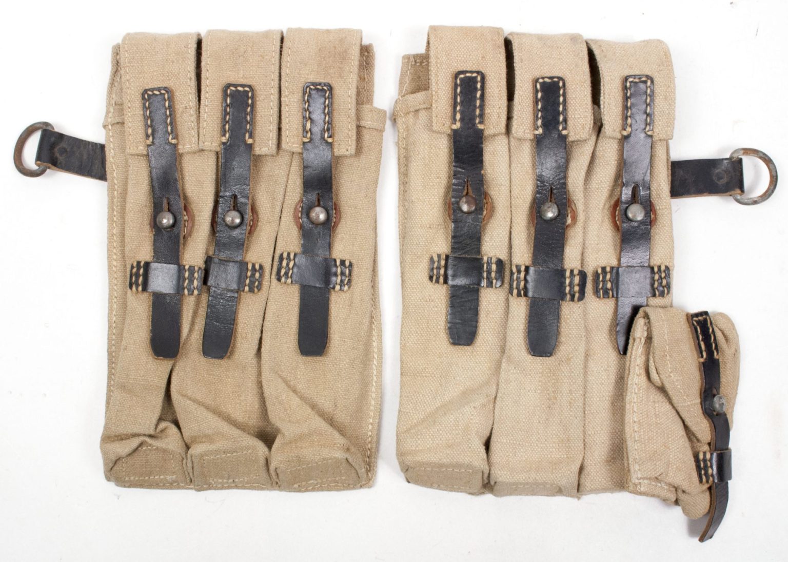 MP38 u. MP40 magazine pouches (marked CLG 43)
