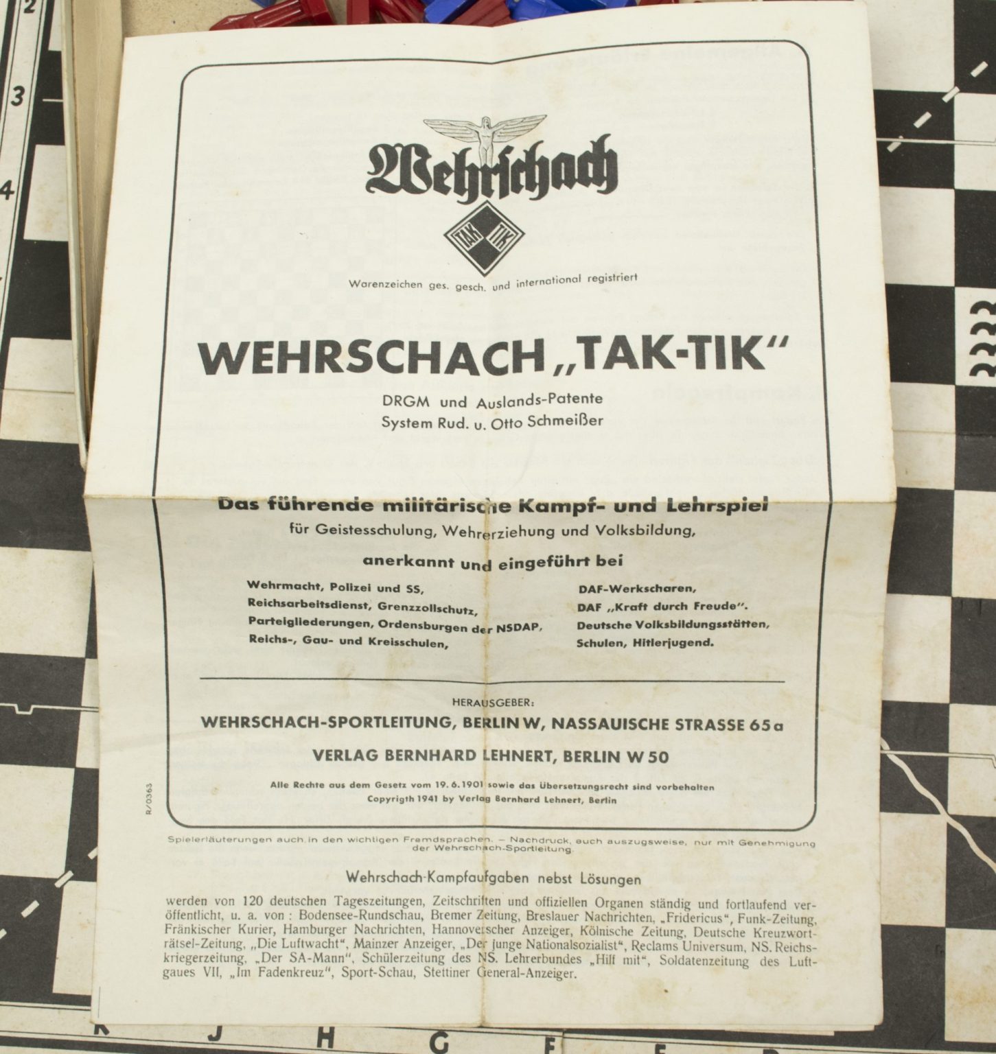 German period Wehrschach Tak-Tik boardgame (Wehrmacht Modell 12)