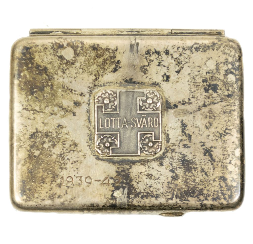 Metal case Lotta Svärd (1939-42) – very rare