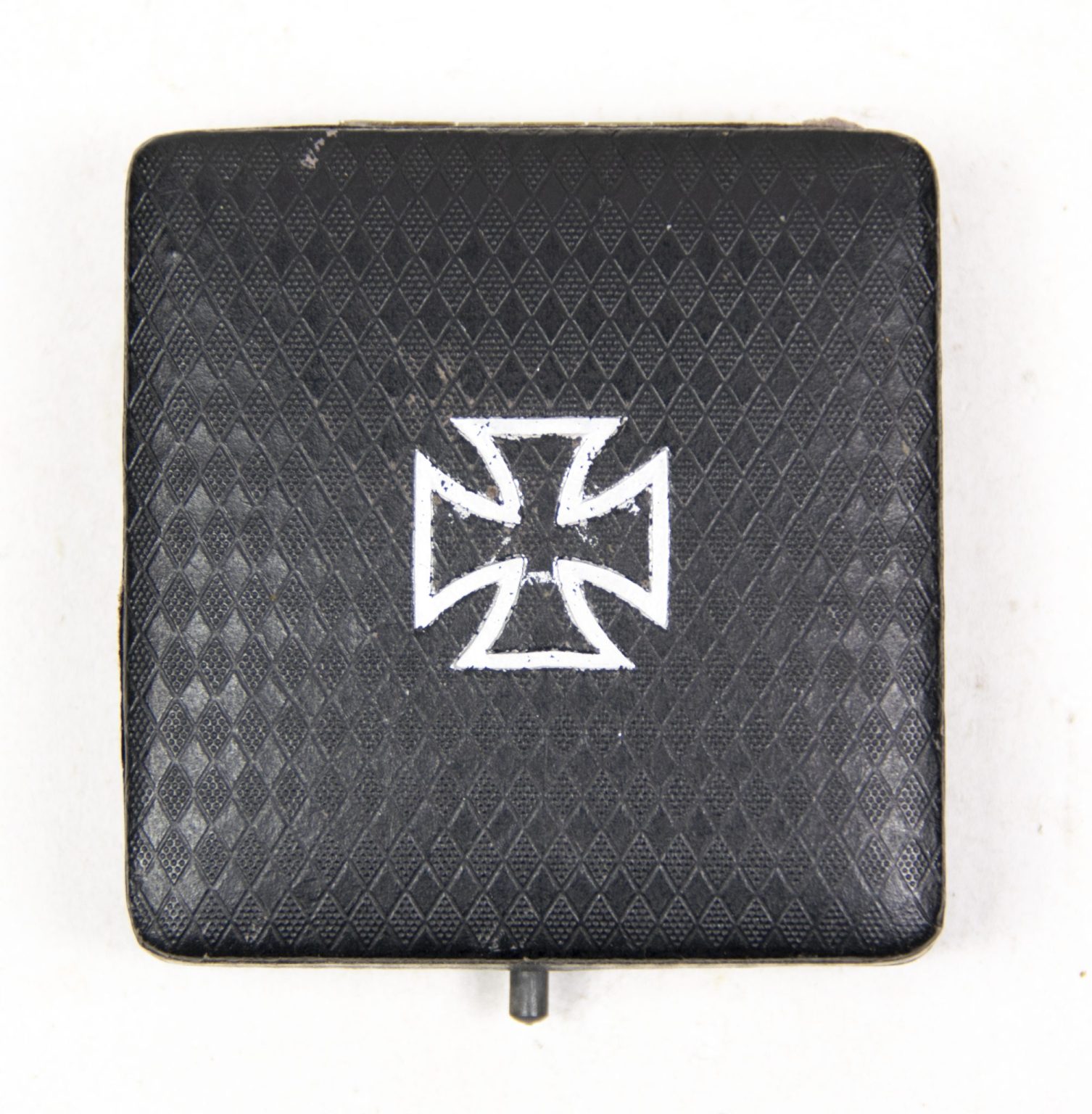 WWI Iron Cross first class (EK1) marked “935 silver” + case (Maker Deumer)